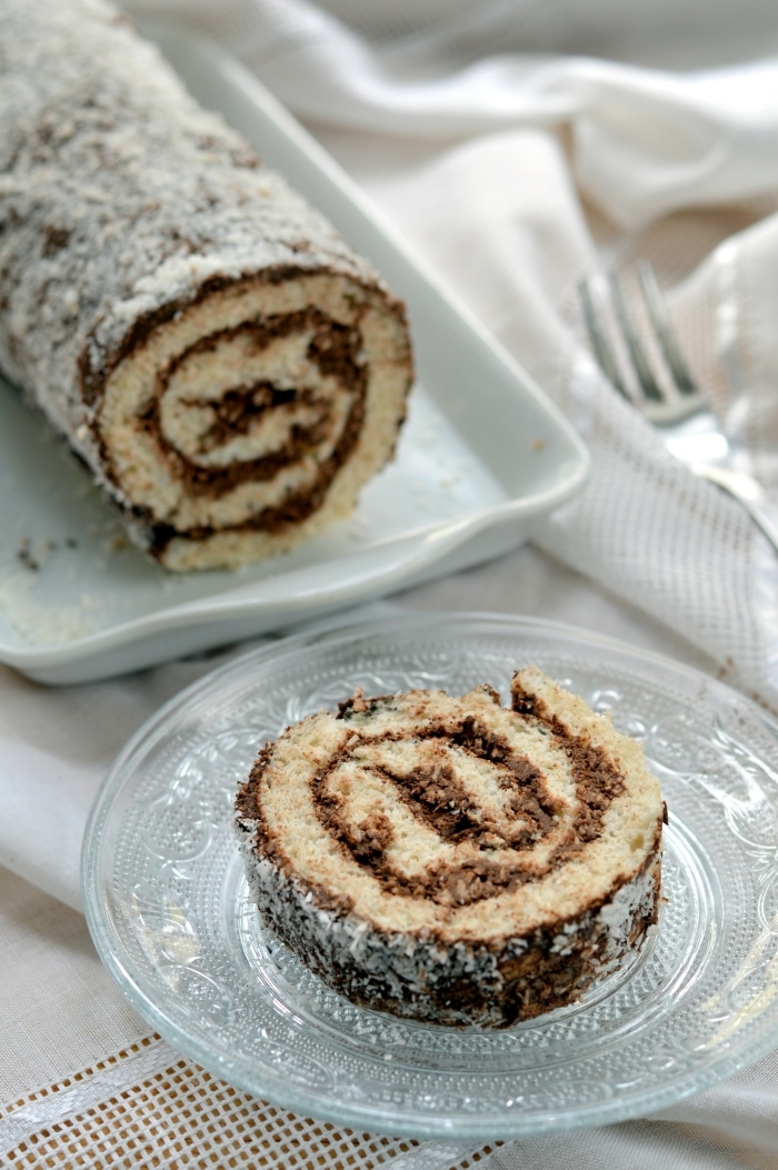 Rumos-csokoládés kókusztekercs - Kifőztük