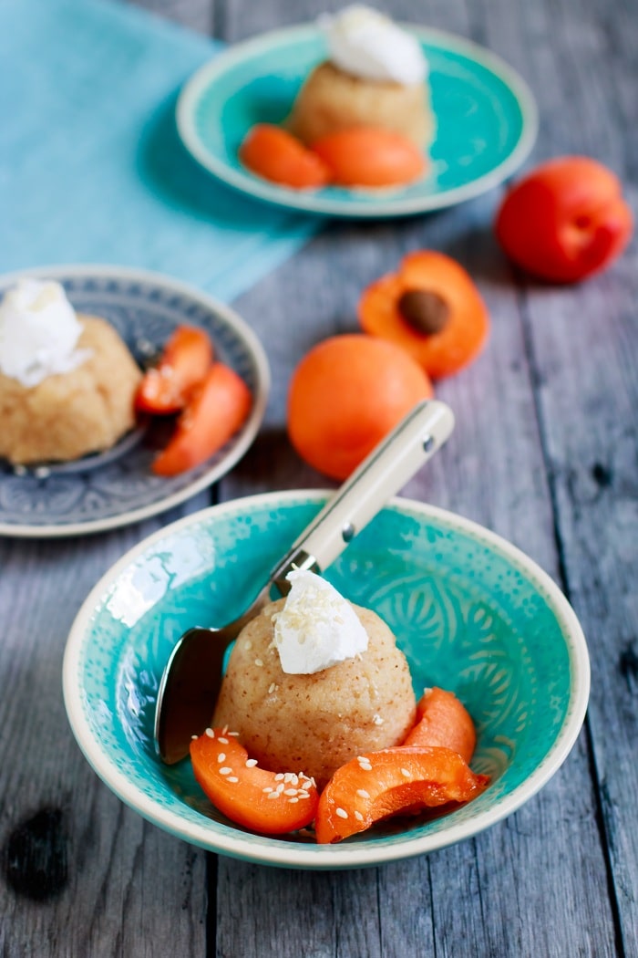 Török grízpuding sült sárgabarackkal - Kifőztük
