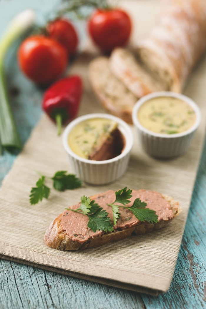 Konyakos, tokaji boros csirkemájpástétom - Kifőztük
